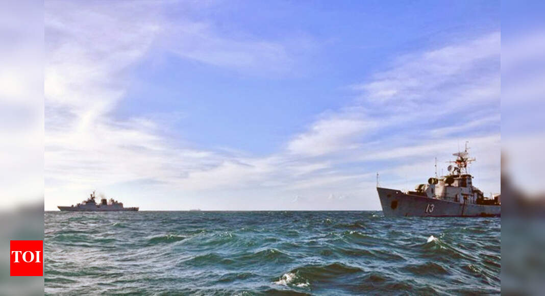 Indian naval ship conducts 'passage exercise' with Vietnamese Navy in ...