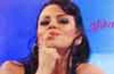 I'm the best item girl: Yana Gupta | - Times of India