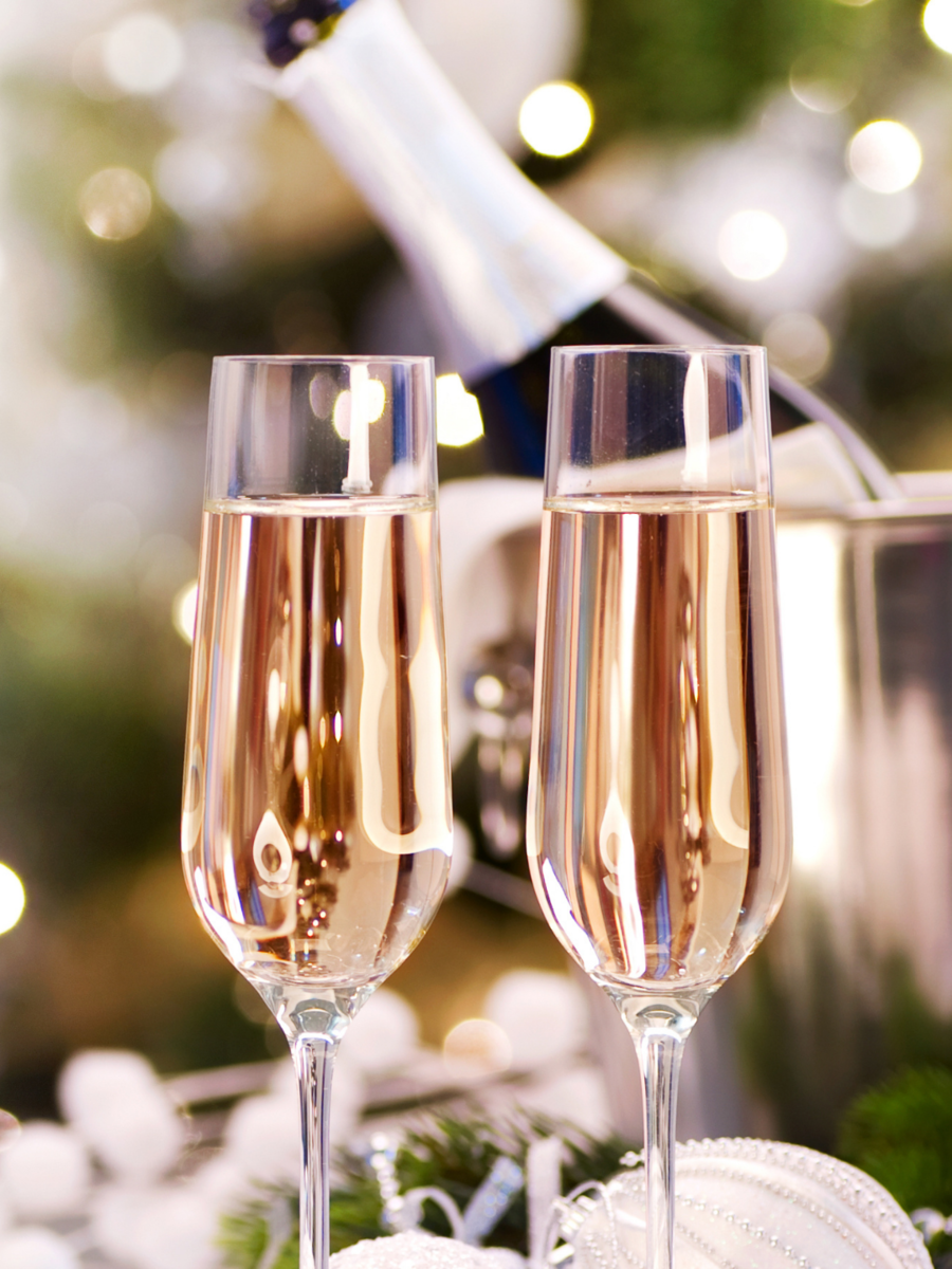 New Year's Eve 2021: 10 things to do at home | Times of India