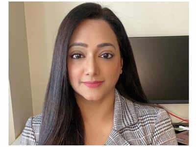 Manya Actress 60 Photos - Moonagedaydream.film
