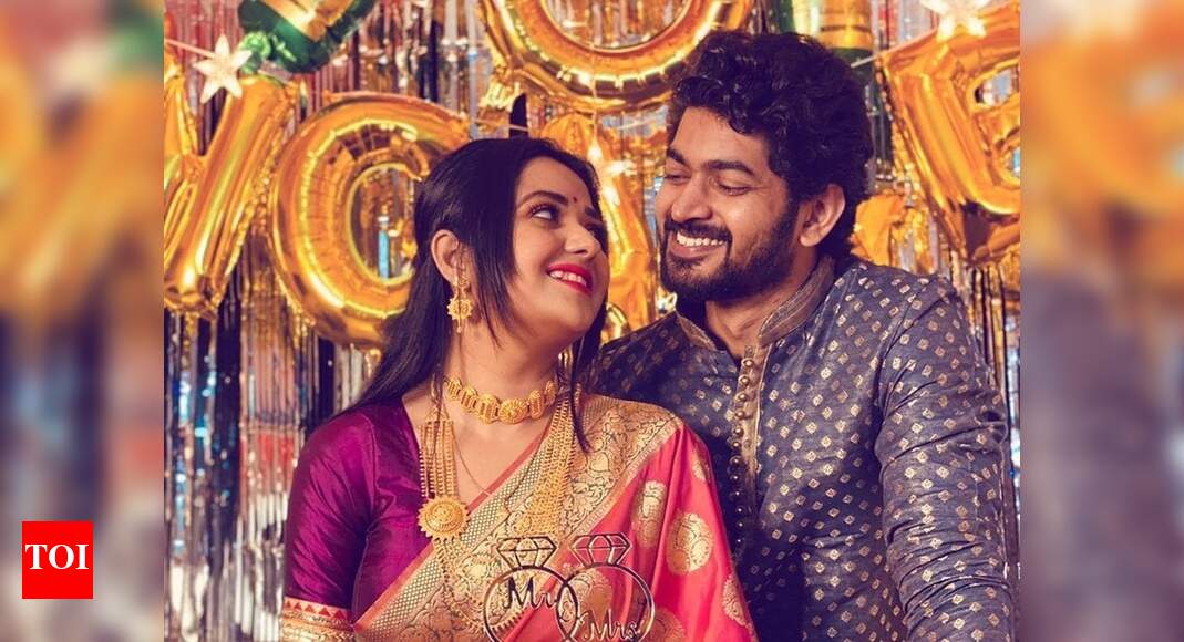 Bengali actors Mimi Dutta and Om Sahani get married - Times of India