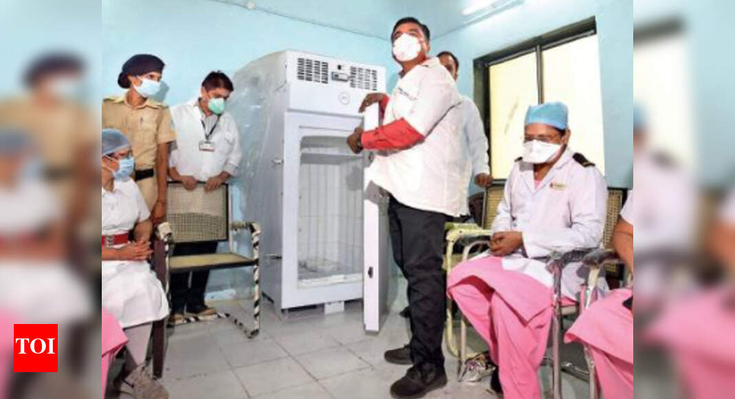 Covid-19: BMC can inoculate 1.3 lakh health workers in 2 weeks | Mumbai ...