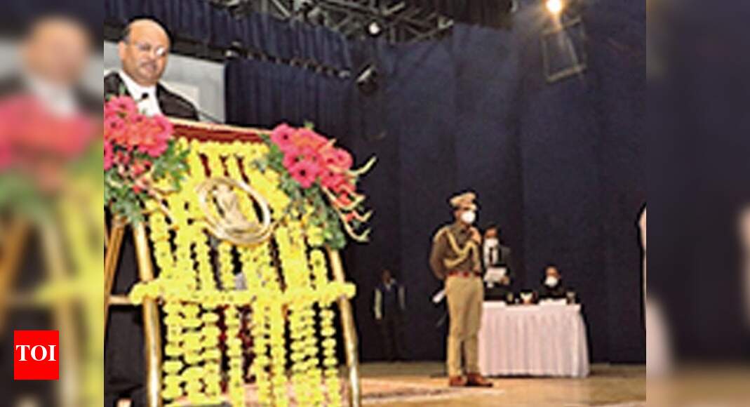 Mohammed Rafiq: Justice Md Rafiq takes oath as CJ of Madhya Pradesh HC ...