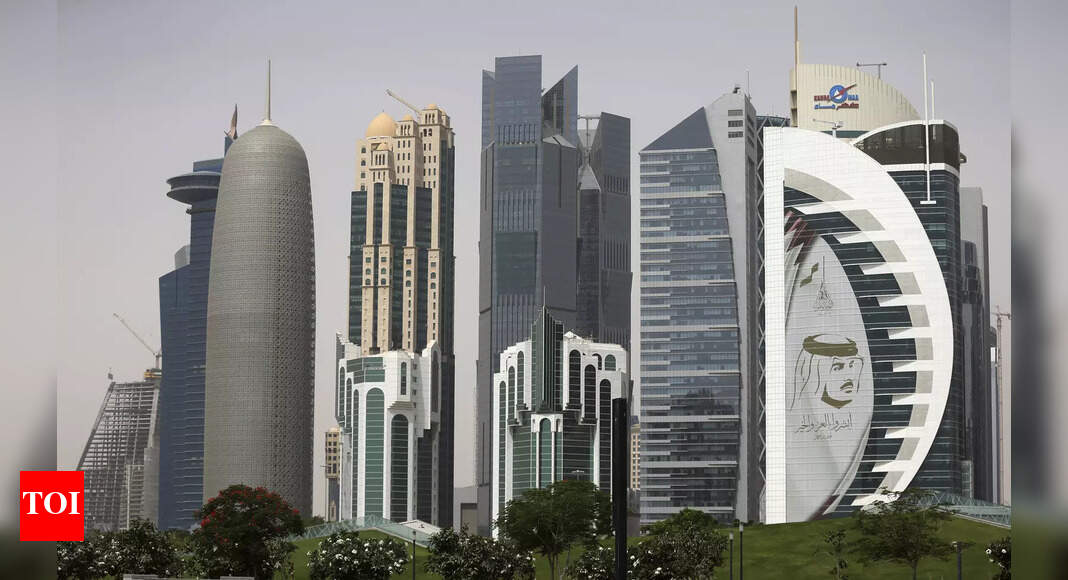 Saudi Arabia to lift Qatar embargo, easing the Gulf crisis - Times of India