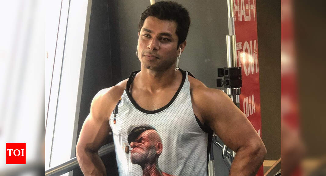 Celebrity fitness expert Yogesh Bhateja shares a sweet post about ...