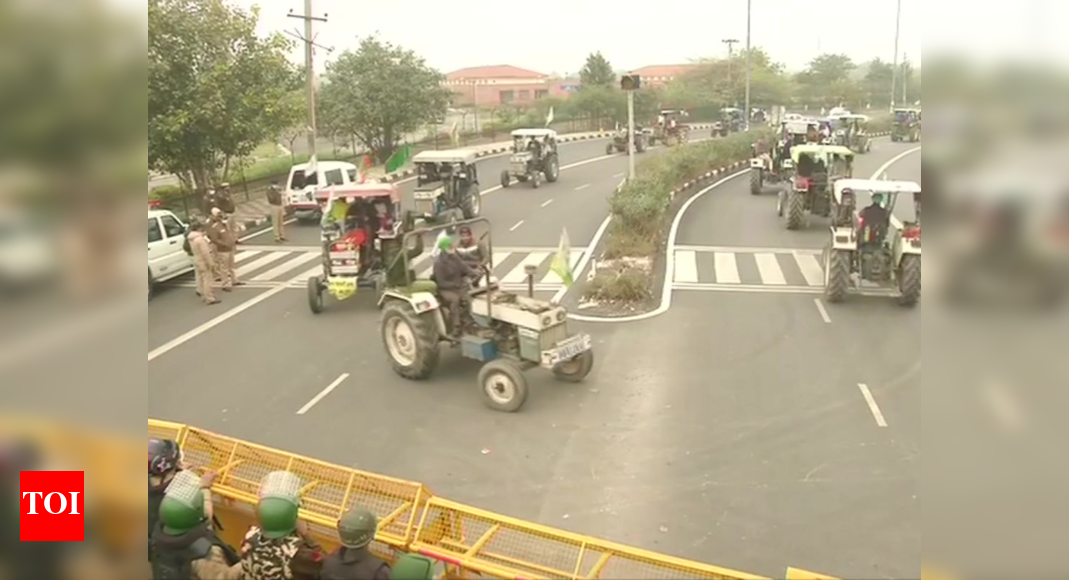 Tractor march live updates: Farmers hold rally at Burari in Delhi - The ...