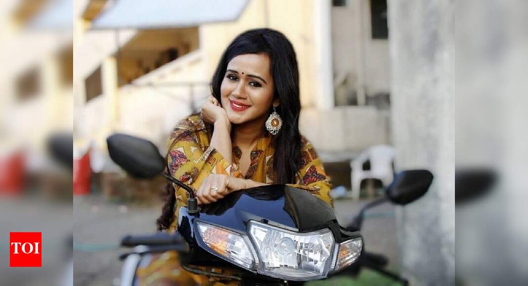 Gunjan Pant completes the shoot of 'Dulha on sale' | Bhojpuri Movie ...