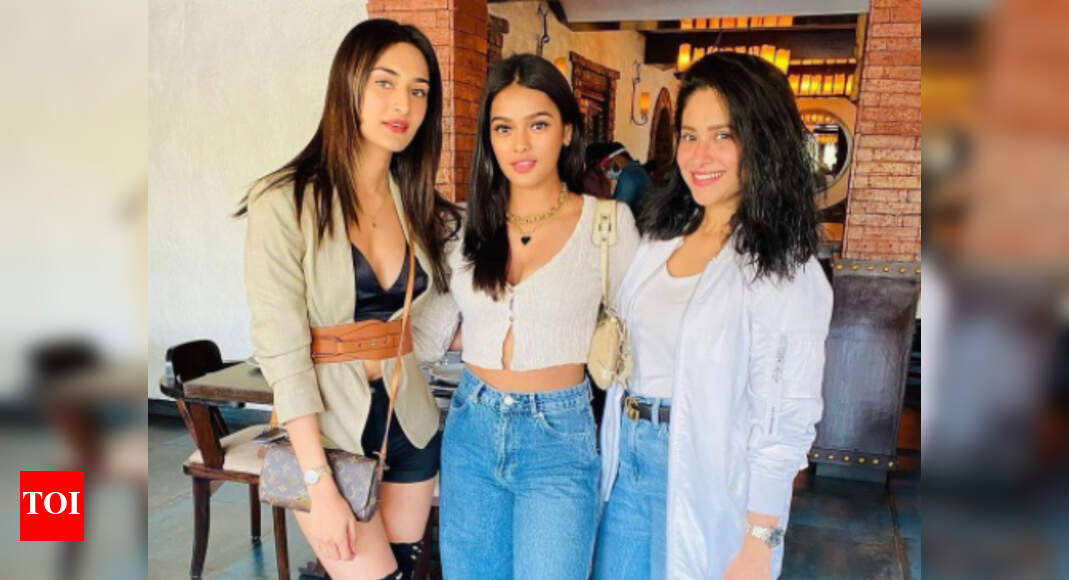 Kasauti Zindagi Kay 2’s girl gang Erica Fernandes, Shubhaavi Chouksey ...