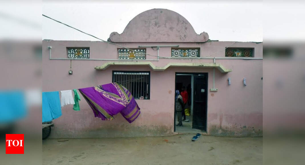 This entire Sitapur village was a movie set for 40 days | Lucknow News ...