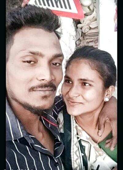 Couple electrocuted by farm fence | Nagpur News - Times of India