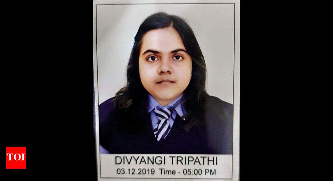 Divyangi Tripathi: Gorakhpur girl to see Republic Day parade from PM’s ...
