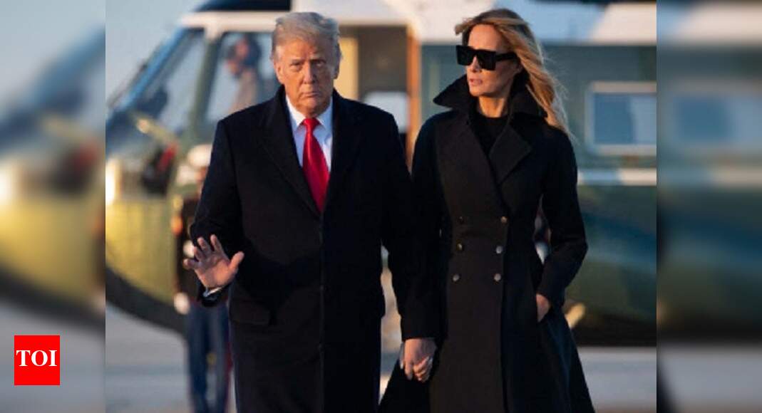 Trump frees former aides from ethics pledge, lobbying ban - Times of India