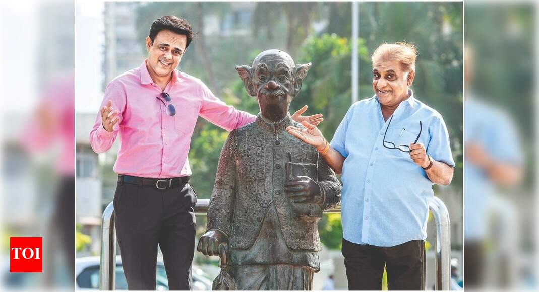 Aanjjan Srivastav: Wagle owed his entire success to RK Laxman and his ...