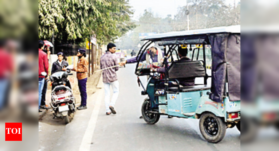Traffic restrictions in Patna on all roads leading to Gandhi Maidan ...