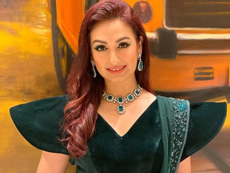 Singer Akriti Kakar: Wherever I go in the world, I carry my nationality ...