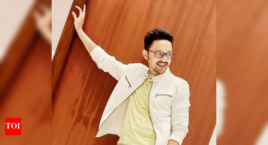 What's Indranil Mallik's definition of chilling out? - Times of India