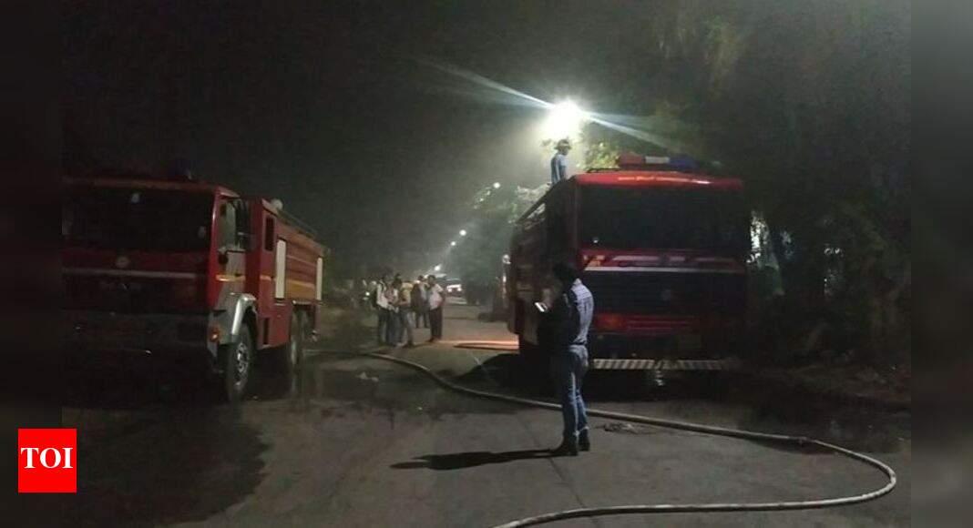 Fire in Dombivli Today: Major fire breaks out at pharmaceutical company in Dombivli MIDC, no ...