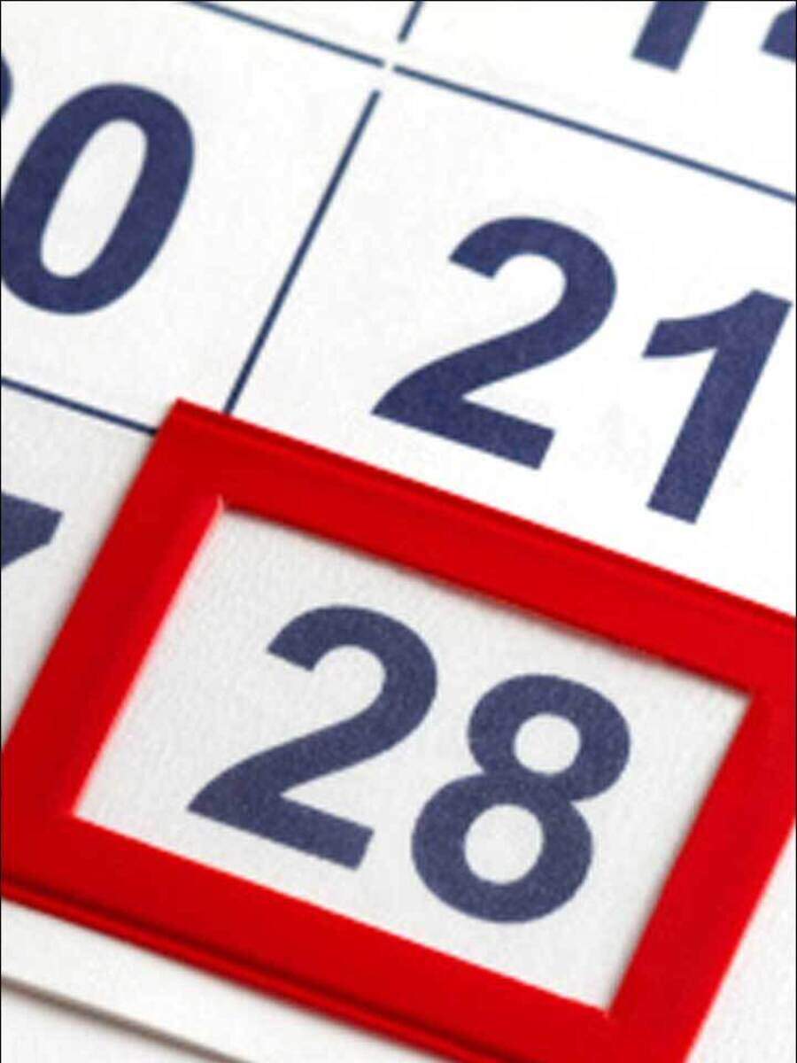 Today in History: January 28 | Times of India