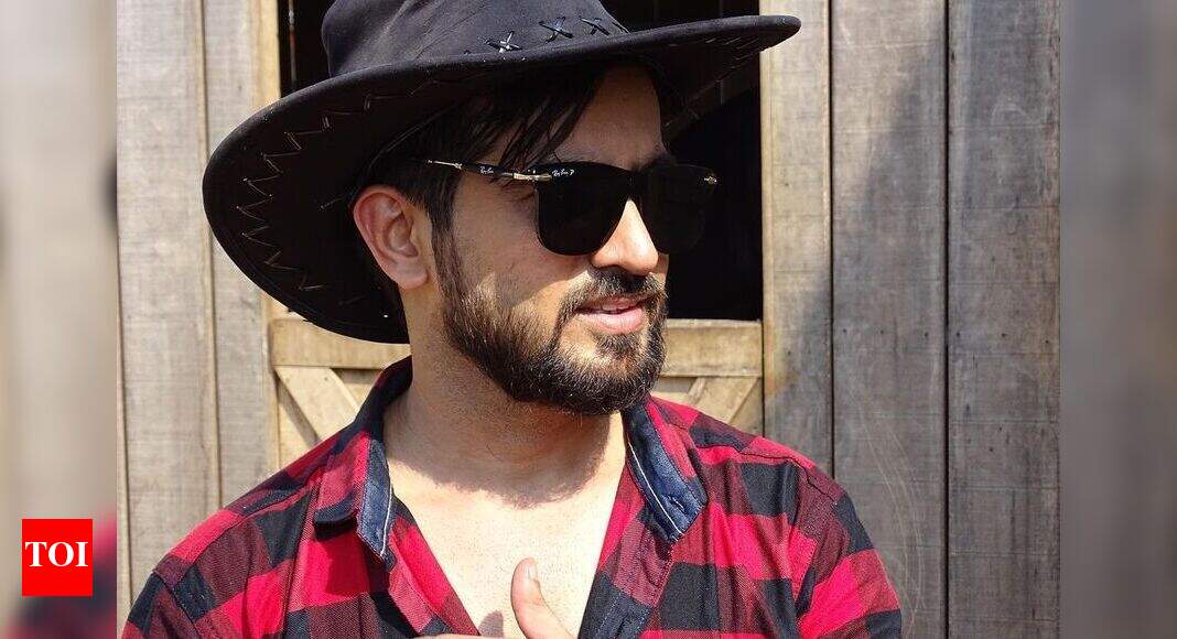 Check out Neerav Bavlecha's first dance video of 2021 - Times of India