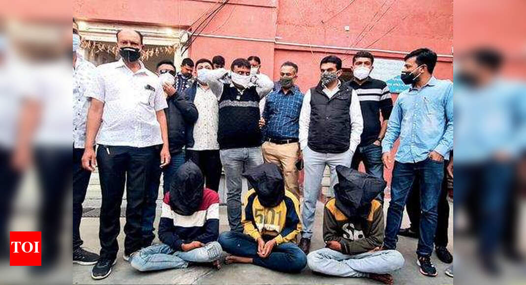 Seven including a minor caught for firing on Gujarat's Jamnagar builder ...