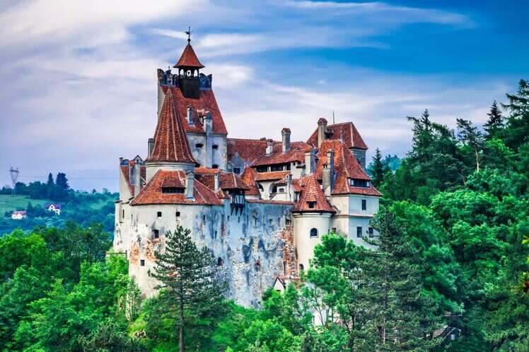 Visiting five of the world’s greatest castles | Times of India Travel
