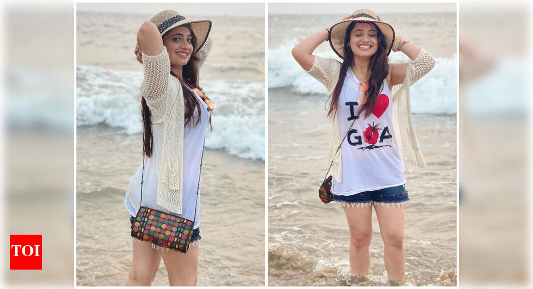 Priyanka Rewri shares a few happy pictures from her Goa Vacation ...