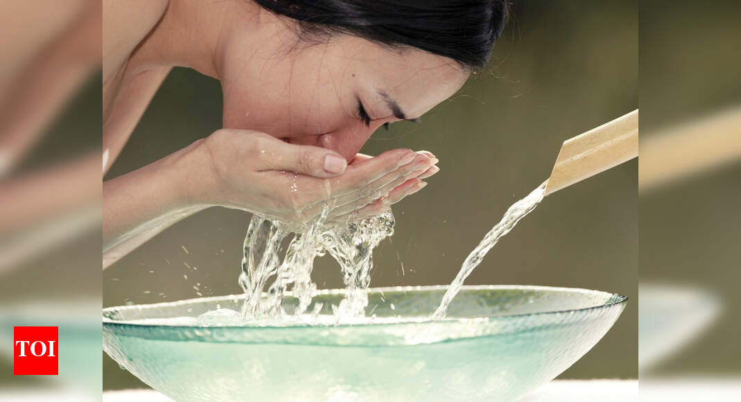 These signs tell that you aren't washing your face as well as you might ...