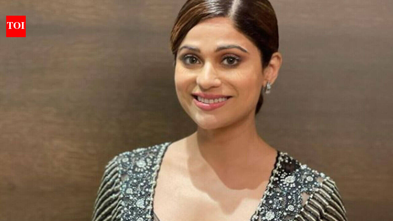 Shamita Shetty calls Bollywood 'a fake world'