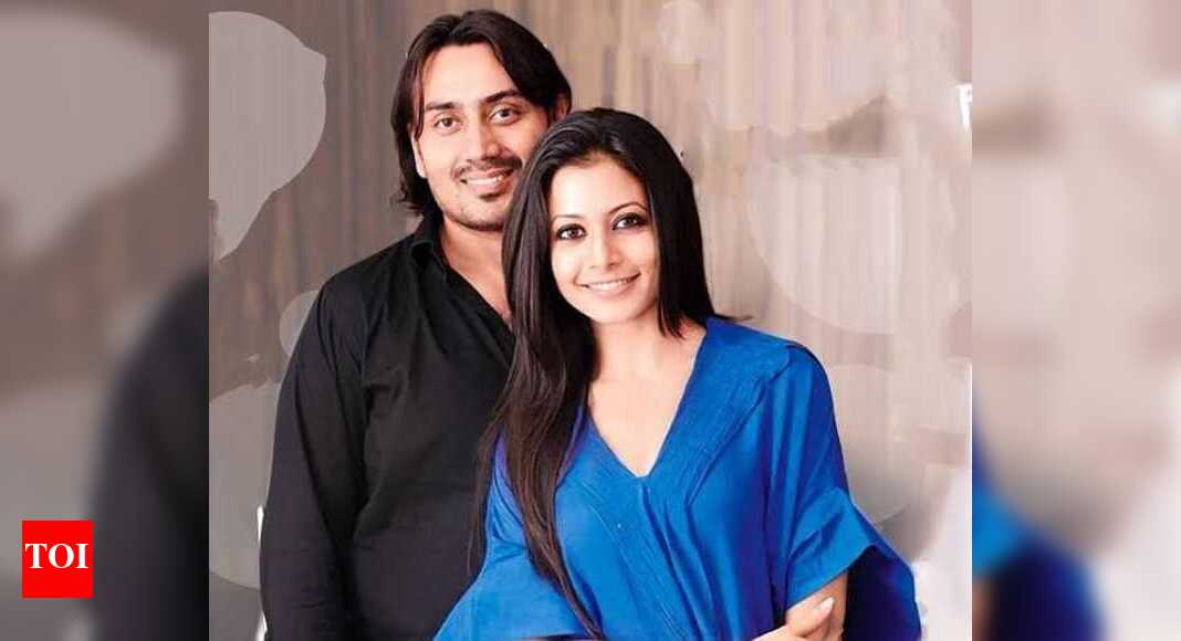 Find out how Koel and Nispal spent their 8th wedding anniversary ...