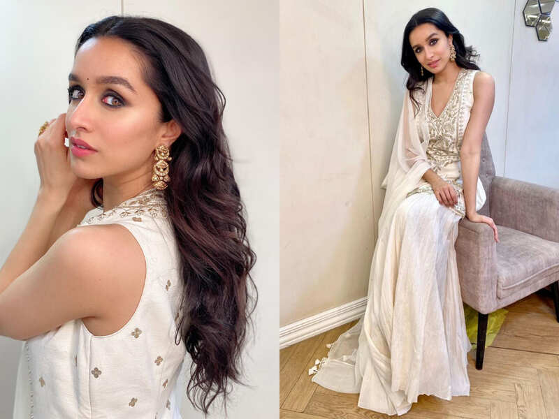 Shraddha Kapoor Wore The Most Gorgeous Kurta Skirt Set For Her Cousins 0268