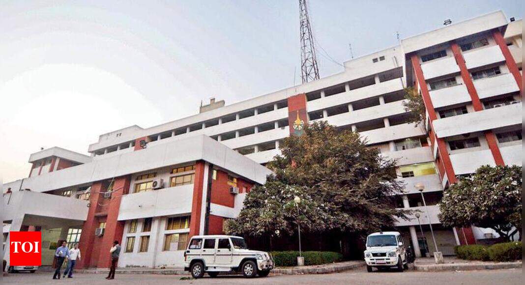 Gurugram: Mini secretariat houses top govt offices, but has no fire ...