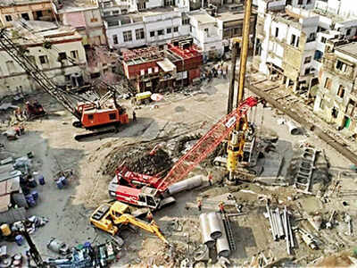 Piling complete for TBM retrieval shaft | Kolkata News - Times of India