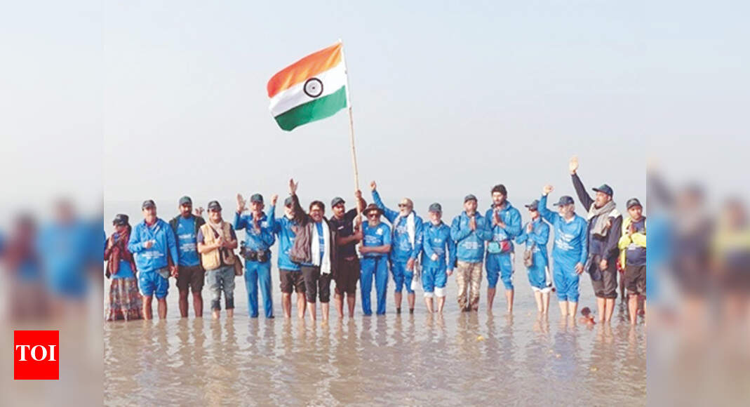 Ex-Army men walk for clean Ganga | Kolkata News - Times of India