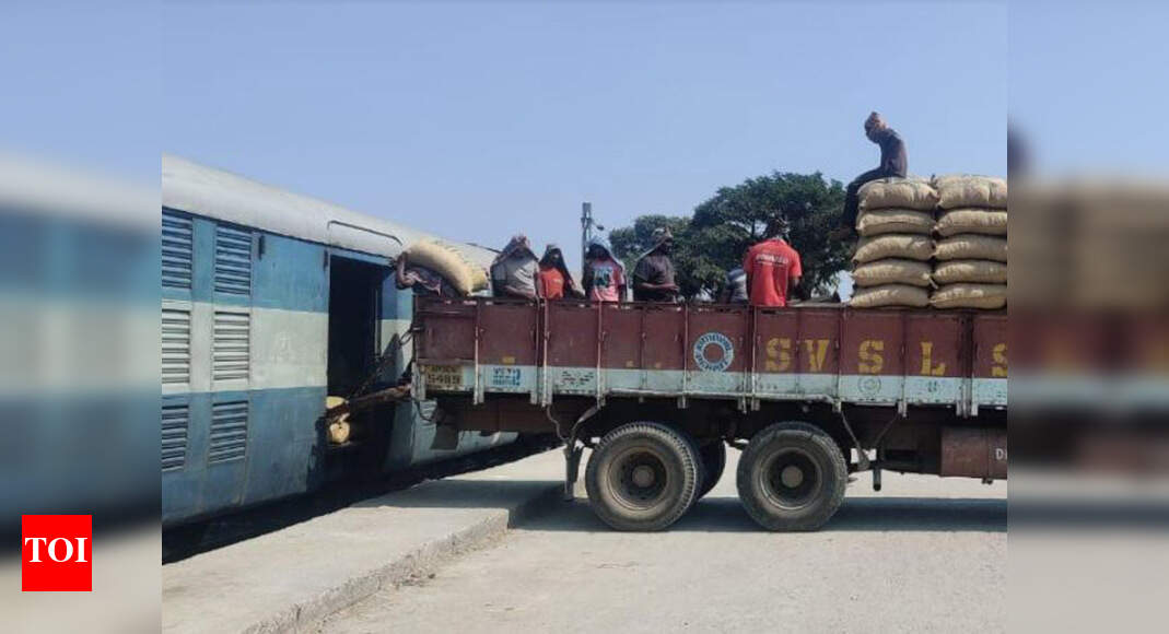 First Kisan Rail: Telangana’s first kisan rail starts from Warangal ...