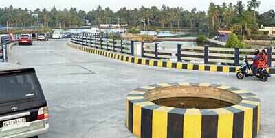 Speed up infra projects, officials told | Kochi News - Times of India