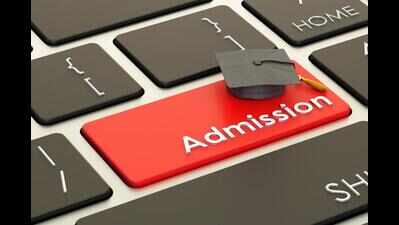 Pvt institutes get time to verify data | Mumbai News - Times of India