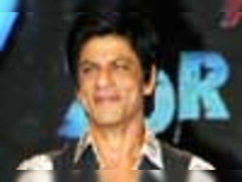 Eight pack abs for SRK | Hindi Movie News - Times of India