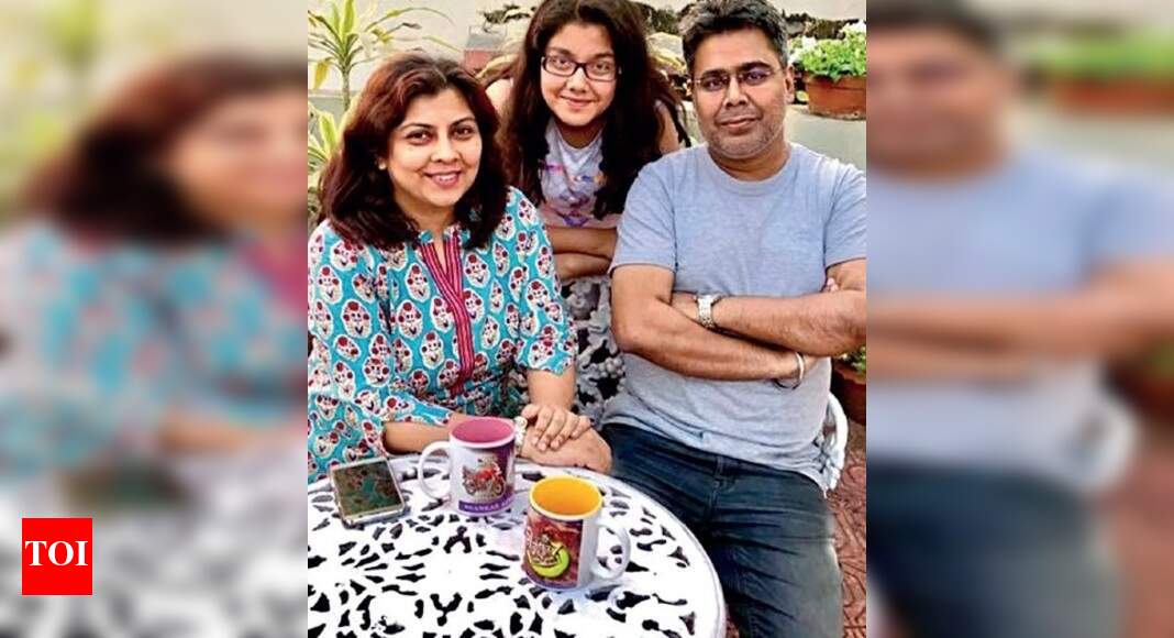 Valentine’s Day Special: Mir and Soma Bhattacharjee’s marriage is an ode to love | Bengali Movie ...