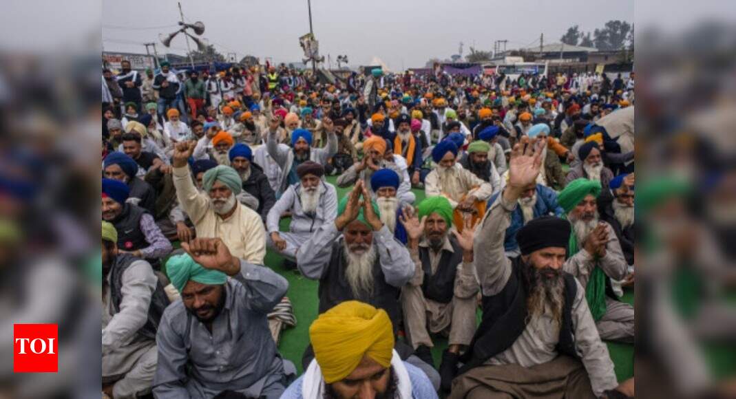 Farmers Protest Live Updates: Delhi police arrest activist for ...