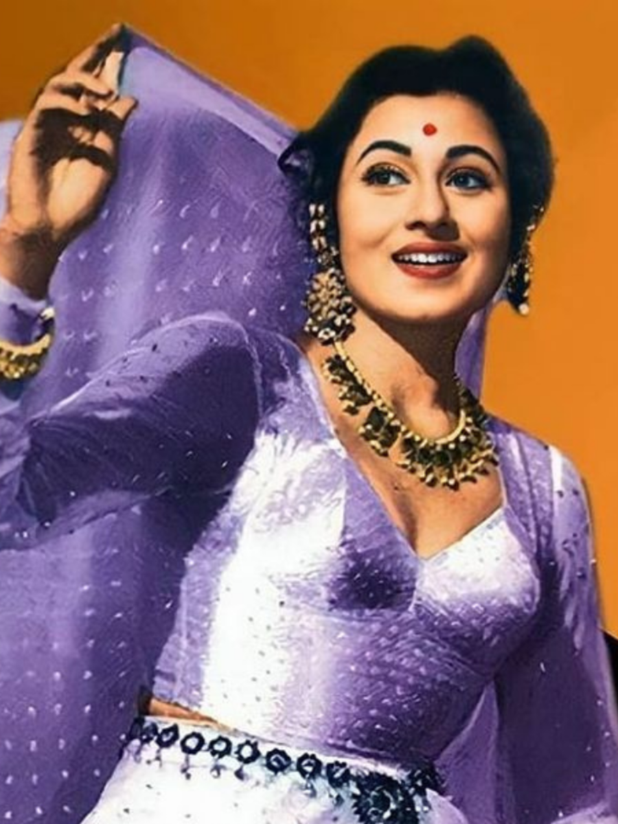 Rare and glamorous photos of Madhubala | Zoom TV