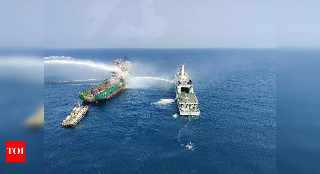 1 hurt, 3 missing in engine room fire on offshore vessel at Bombay High ...