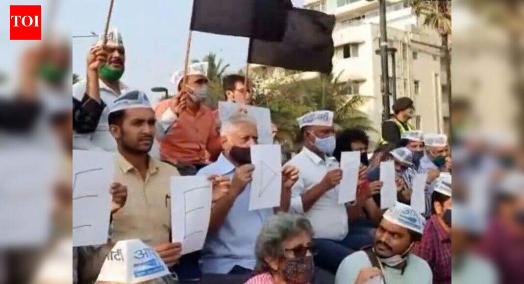 Mumbai: Aam Aadmi Party protests against Centre; demands Disha Ravi's ...