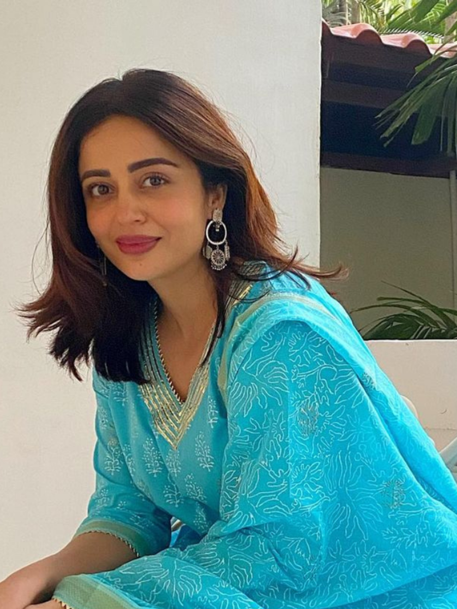 Nehha Pendse's best traditional looks | Zoom TV