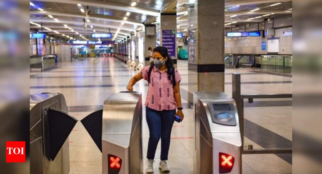 DMRC to start QR code-based entry system at stations soon | Delhi News ...