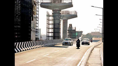 Kerala CM Pinarayi Vijayan opens new Petta Bridge for public | Kochi ...