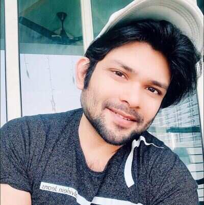 Singer Aneek Dhar is upset. Find out why… | Bengali Movie News - Times ...