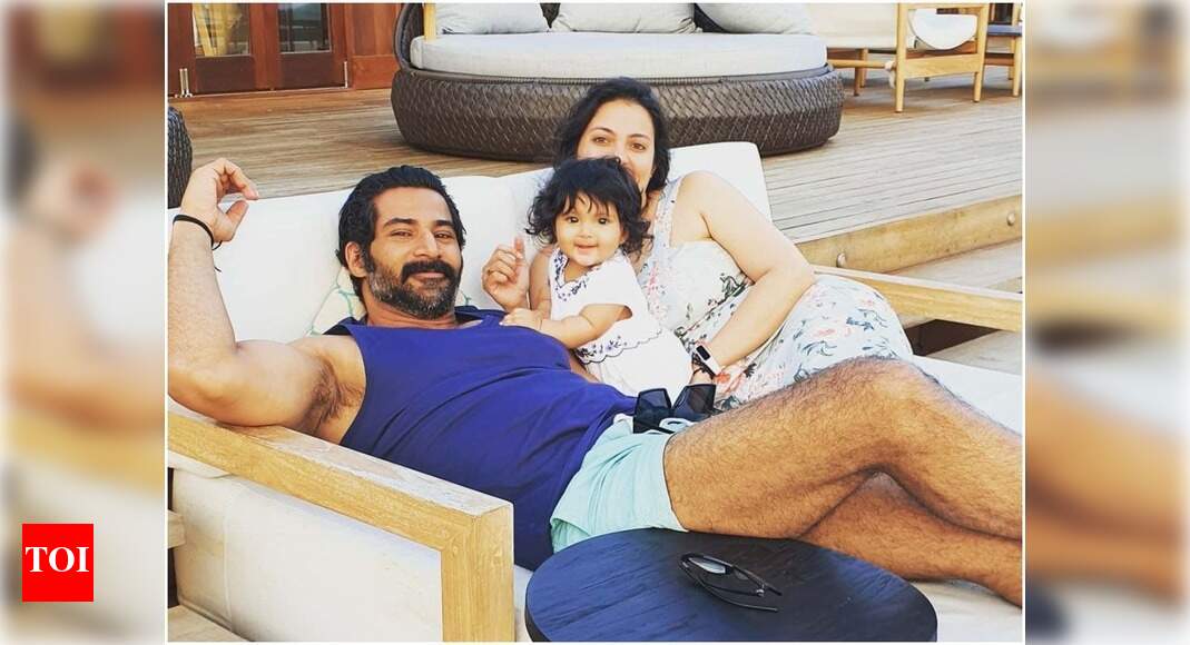 Surprising! This Bollywood actor's two-and-a-half year old daughter has ...