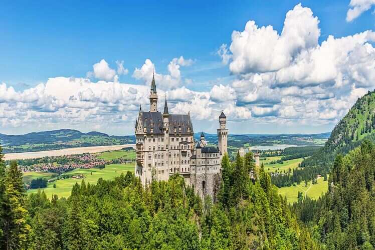 5 iconic castles for the lovers of pop culture | Times of India Travel