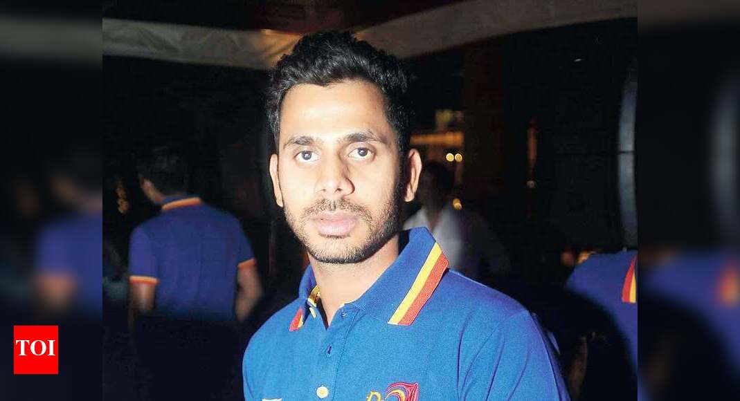 Manoj Tiwari cricketer: Former Bengal skipper Manoj Tiwary joins TMC ...