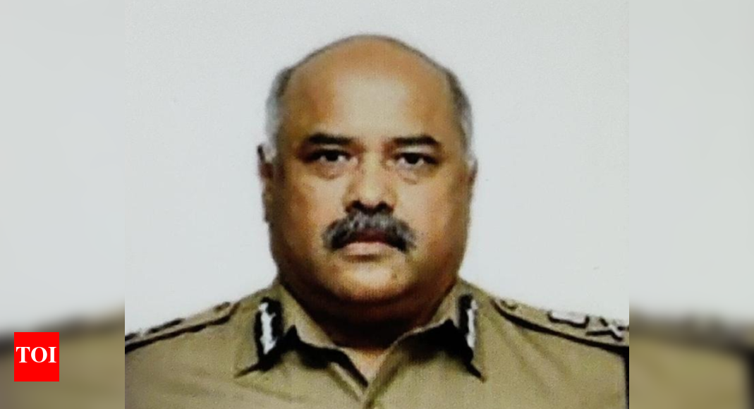 Rajesh Das DGP: Sexual harassment complaint against DGP Rajesh Das ...